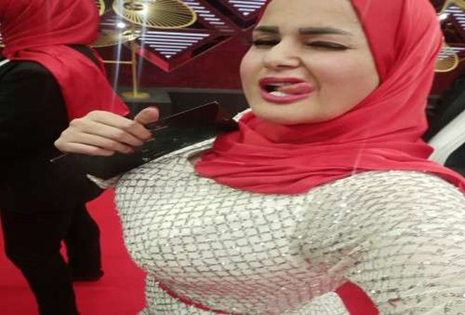 سما المصري بالحجاب في مهرجان القاهرة السينمائي هربت منيهم صور أهل مصر