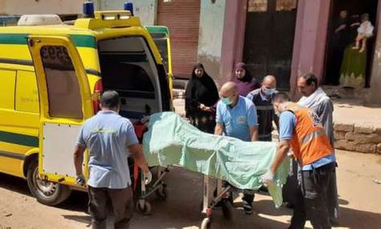 وفاة أب بأزمة قلبية في حفل زفاف نجليه داخل قاعة أفراح بقنا «الفرح